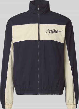 Nike Trainingsjacke mit Logo und Rei&szlig;verschluss
