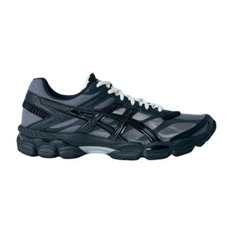 Asics Baskets Gel-Cumulus 16 - Femme - Sport - Noir - Taille: 36 1/2 EU