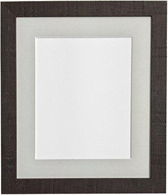 Frames by Post Frames by Post 14 x 11 cm tief, K&ouml;rnung Bilderrahmen, mit hellgrauem Passepartout, f&uuml;r 30,5 x 20,3 cm, Bildgr&ouml;&szlig;e, Dunkelbraun