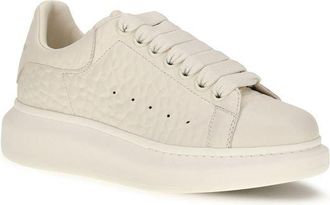 Alexander McQueen Pebbled Leather Chunky Sneaker - White