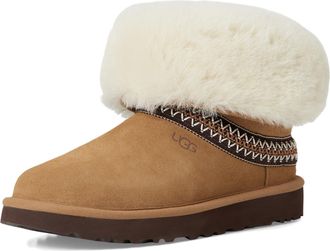 UGG Classic Short Crescent Mode-Stiefel, Chestnut, 45 EU