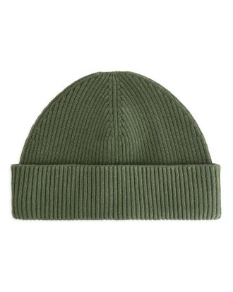 Arket Kurze Gerippte Baumwollm&uuml;tze -Gr&uuml;n