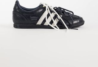 adidas Originals Japan Sneaker in Schwarz und Wei&szlig; mit doppelten Schn&uuml;rsenkeln
