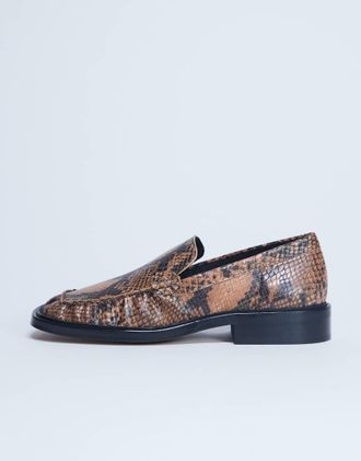 Topshop Premium - Clover - Mocassins en cuir froncé avec détails froncés - Imprimé serpent-Multicolore