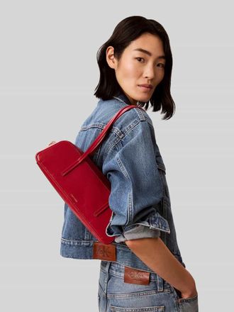 Calvin Klein Henkeltasche mit Label-Pr&auml;gung Modell FOIL LOGO GLOSSY BAULETTO