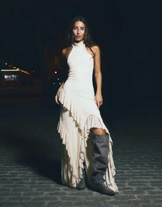 Bershka robe midi &agrave; col halter en dentelle &eacute;cru-Blanc