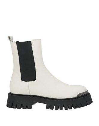 Nila & Nila CHAUSSURES - Bottines sur YOOX.COM