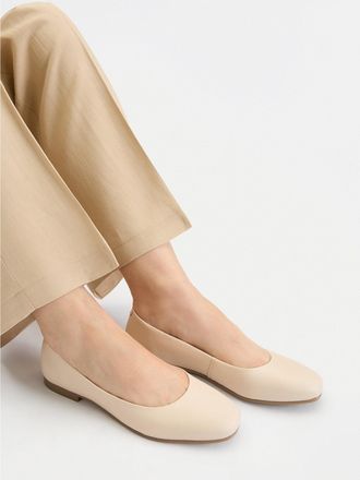 Lasocki Ballerinas Lasocki CEO-RST-WOLLY-09 Beige