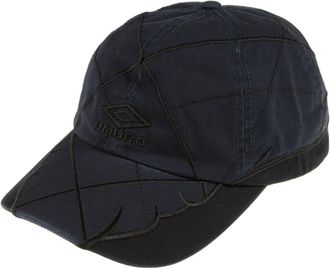 Umbro ACCESSOIRES - M&uuml;tzen & H&uuml;te auf YOOX.COM