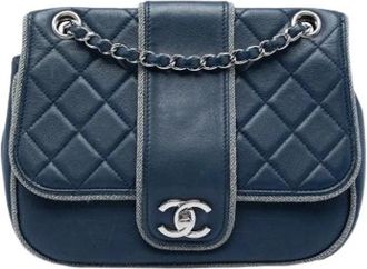 Chanel Sac bandouli&egrave;re matelass&eacute; en cuir dagneau Pre-owned - Femme - Pre-owned - Bleu - Taille: ONE Size