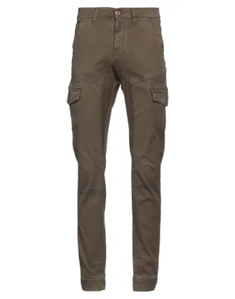 Guess HOSEN & R&Ouml;CKE - Hosen auf YOOX.COM