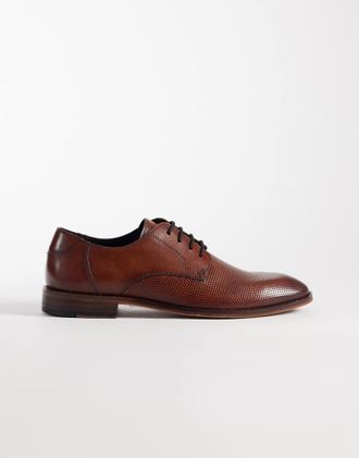 Asos Chaussures derby &agrave; lacets en cuir perfor&eacute; - Fauve-Brown
