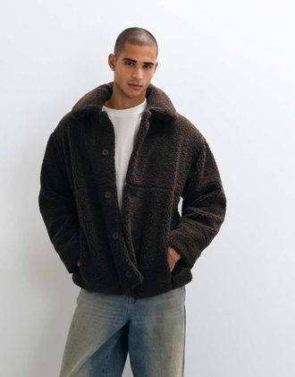 Asos Veste dentra&icirc;neur oversize en imitation peau de mouton - Marron