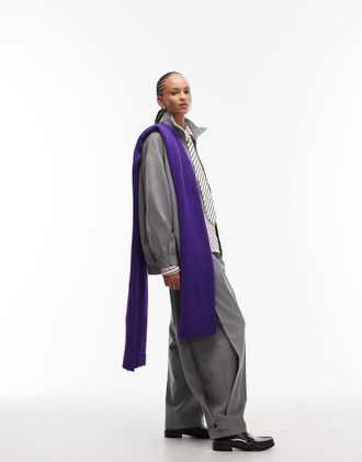 Asos Pantalon &agrave; pinces ajust&eacute; sur les c&ocirc;t&eacute;s - Anthracite-Gris