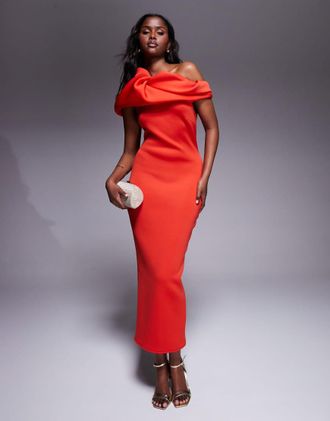 Asos Robe bandeau mi-longue en imitation n&eacute;opr&egrave;ne &agrave; manches bouffantes structur&eacute;es - Rouge