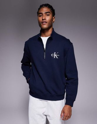 Calvin Klein Jeans Sweat-shirt &agrave; col zipp&eacute; et logo sur la poitrine - Bleu marine-Blanc
