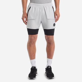 Umbro Pro Training Elite Hybrid-Short f&uuml;r Herren (Hafennebel Grau/Schwarz)