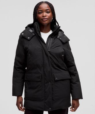 lululemon Wasserdichter Daunenparka mit F&uuml;llkraft 600 f&uuml;r Frauen - Gr&ouml;&szlig;e XL in Black