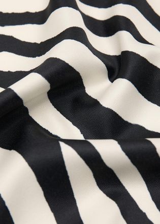 Mango Foulard satin&eacute; z&egrave;bre noir - Femme - Taille unique - MANGO