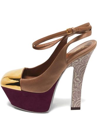 Saint Laurent Pumps mit Plateau - Nude