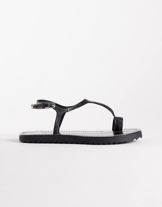 Asos Filomena - Hochwertige Ledersandalen in Schwarz mit schmaler Zehenschlaufe und &Uuml;berwendlingsstich