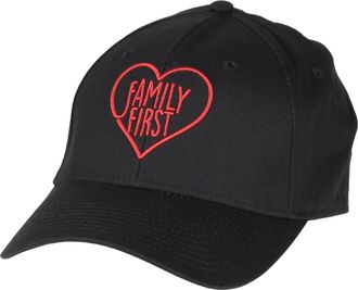 Family Fir$t Milano ACCESSOIRES - M&uuml;tzen & H&uuml;te auf YOOX.COM