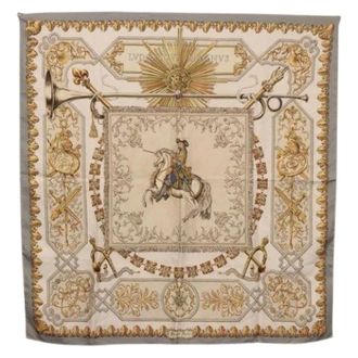 Herm&egrave;s Pre-owned Vintage Silk Scarf - Femme - Pre-owned - Beige - Taille: ONE Size