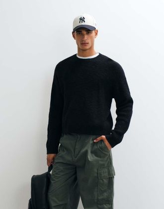Weekday pull en maille flamm&eacute;e coupe carr&eacute;e noir