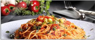 Pixxprint Glasbild Panorama, Wandbild aus Echtglas, Leckere Spaghetti Italia, 120x50 cm, inkl. Aufhängung und Abstandshalter