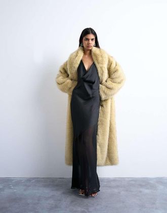 Topshop Robe de soirée en tissus variés à encolure bénitier - Noir