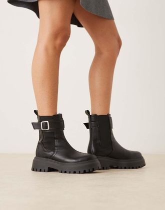 Asos Astrid - Bottines chelsea en PU effet vieilli &agrave; semelle chunky et boucle - Noir