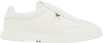 Emporio Armani Homme, Chaussures, Beige, Taille: 44 EU Baskets en cuir avec plaque aigle