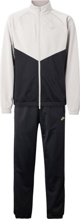 Nike Jogginganzug
