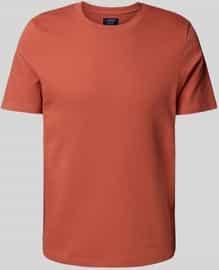 Mc Neal T-Shirt mit geripptem Rundhalsausschnitt