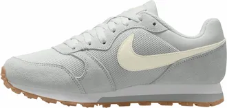 Nike Sneaker NIKE SPORTSWEAR WMNS MD RUNNER 2, Damen, Gr. 39, photon dust, sail, wei&szlig;, gum med braun, Leder, Textil, Schuhe Sneaker, Topseller