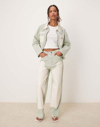 Ghospell Jean à détails contrastants - Vert clair