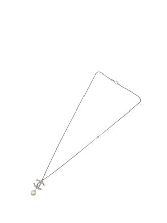 Chanel collier en plaqu&eacute; or orn&eacute; de strass &agrave; pendentif (2014) - Argent