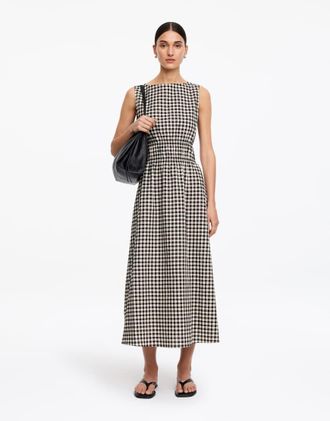 Arket Tailliertes Midikleid aus Seersucker mit hohem Baumwollanteil in Braun mit Vichy-Karos