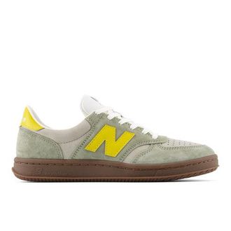 New Balance Herren T500 in Gr&uuml;n/Gelb, Wildleder/Mesh, Gr&ouml;&szlig;e 37.5