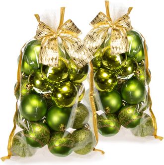 Com-Four 40x Weihnachtskugeln, Christbaumkugeln bruchsicher aus Kunststoff f&uuml;r Weihnachten, Baumschmuck f&uuml;r den Christbaum mit Anh&auml;nger, &Oslash; 6 cm