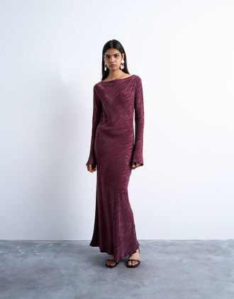 Topshop Robe mi-longue &agrave; encolure bateau en cupro jacquard de qualit&eacute; sup&eacute;rieure - Bordeaux-Rouge