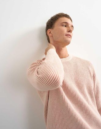 Topman pull en maille tress&eacute;e coupe classique rose