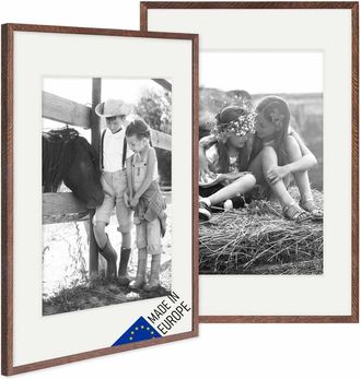 Photolini Echtholz-Bilderrahmen 40x60 cm mit Passepartout 30x45 cm, Eiche Dunkel, Holzrahmen Made in EU, 2er Set, bruchsicheres Acrylglas, zum Aufh&auml;ngen, extra 