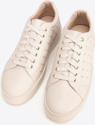Wittchen Damen-Sneaker aus Leder mit gestepptem Obermaterial, cremefarben