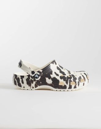 Crocs Classic Animal - Clogs mit Kuhfellmuster-Braun