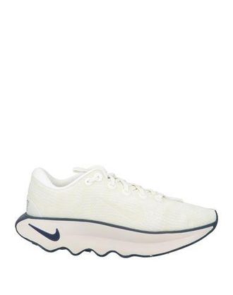 Nike MOTIVA
