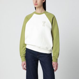 Ami Ami De Coeur Sweatshirt in Wei&szlig; und Matcha-Gr&uuml;n