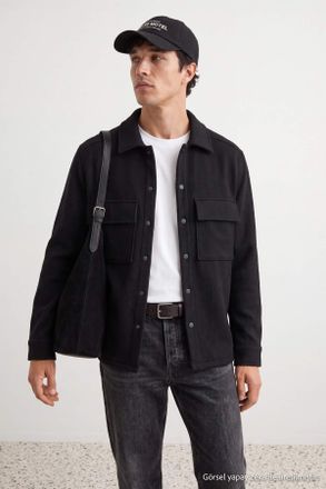 Trendyol MAN Herren Schwarz Einfarbig Lang Regular Fit Hemden