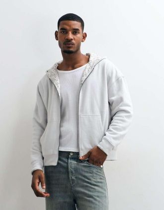 Hollister sweat &agrave; capuche r&eacute;versible zipp&eacute; imprim&eacute; l&eacute;opard gris clair