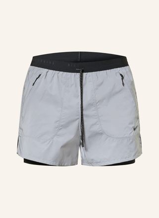 Nike 2-In-1-Laufshorts Reflect 4in silber